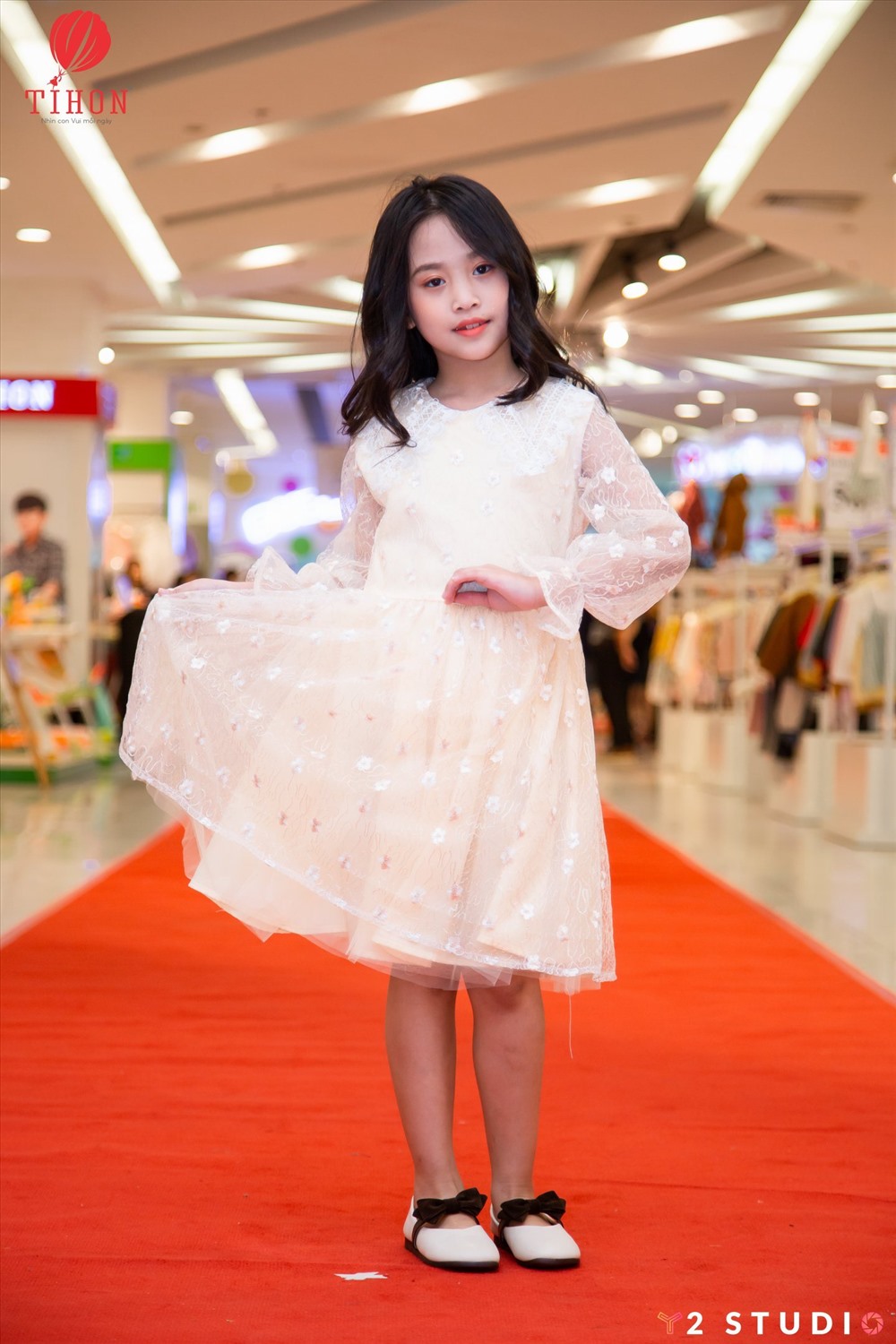 Thương hiệu thời trang TIHON tưng bừng khai trương cơ sở mới