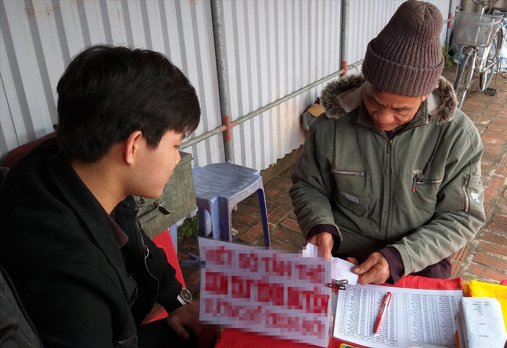 Lo dịch virus Corona, lượng người đến xin thẻ Đền Quan giảm mạnh