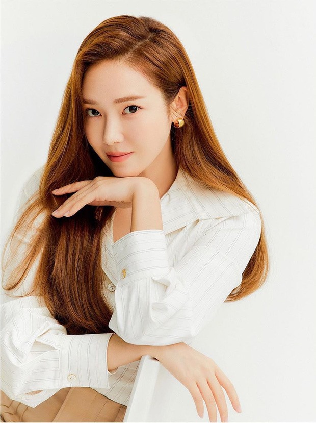 Sau khi rời SNSD, “nữ thần băng giá” Jessica giờ ra sao?