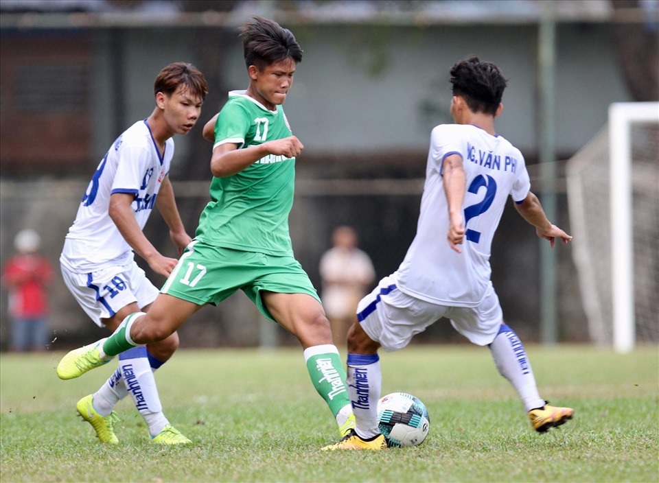 Cựu vương U19 Hà Nội giành chiến thắng đầu tiên ở giải U19 Quốc gia