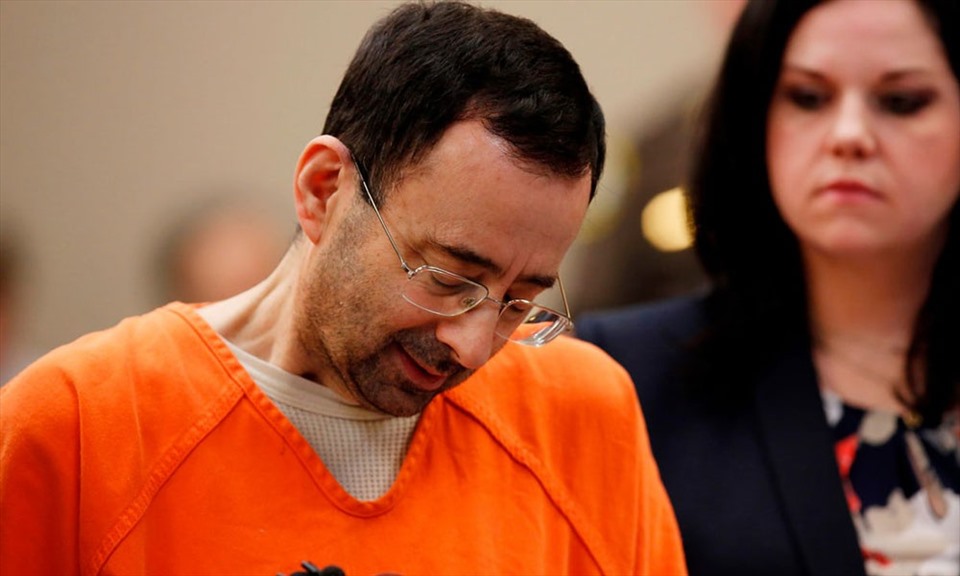 Simone Biles tố FBI làm ngơ với tội ác lạm dụng tình dục của Larry Nassar