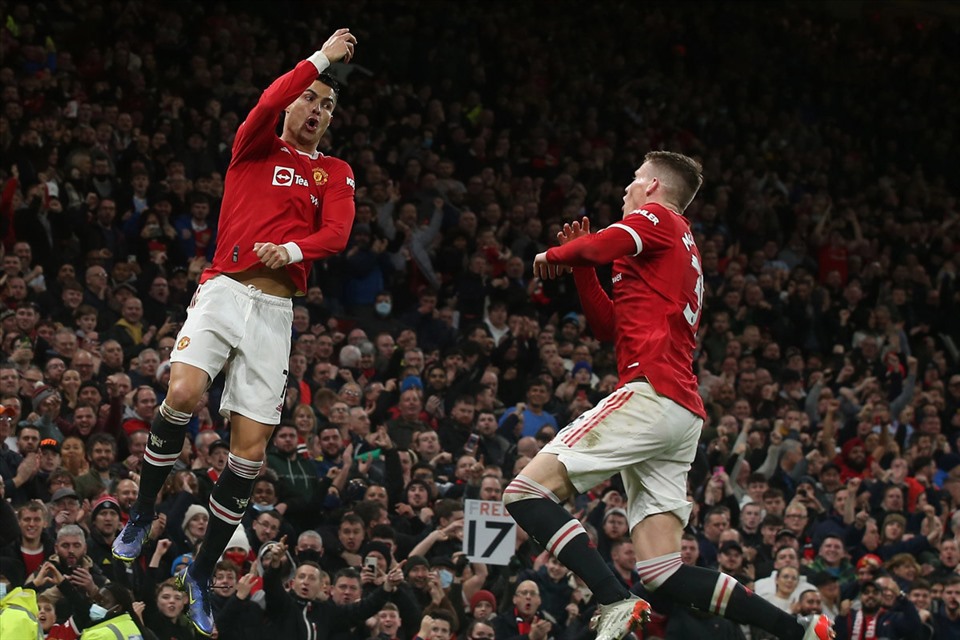 Ronaldo có thể trở thành đội trưởng của Man United: Tại sao không?