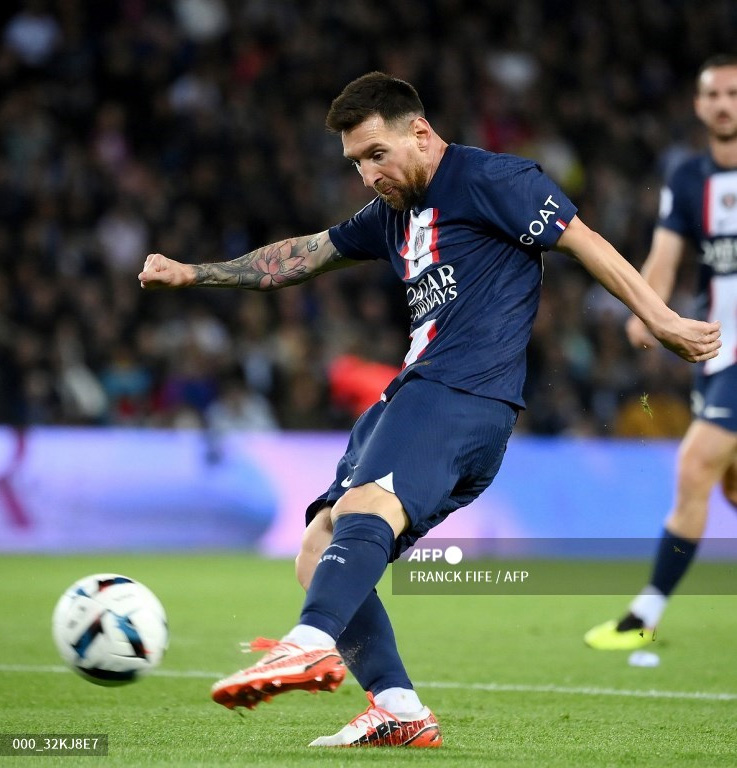 Điểm nhấn PSG thắng Nice: Messi gồng gánh hàng công