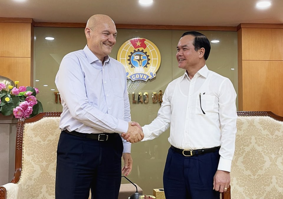 MOVI đồng hành cùng công đoàn triển khai vé máy bay trả góp cho Người ...