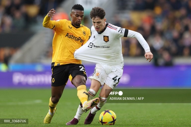 Man United vào Top 4 Premier League sau chiến thắng Wolves