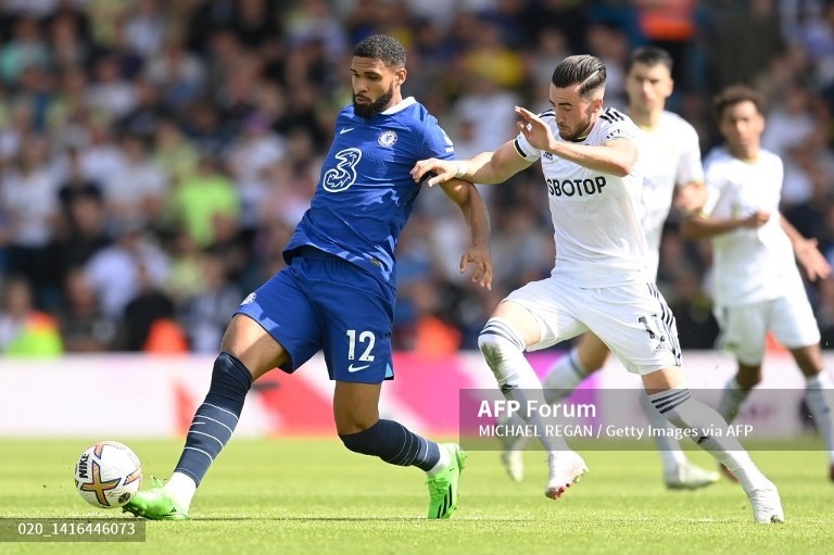 Chelsea thua đậm Leeds United