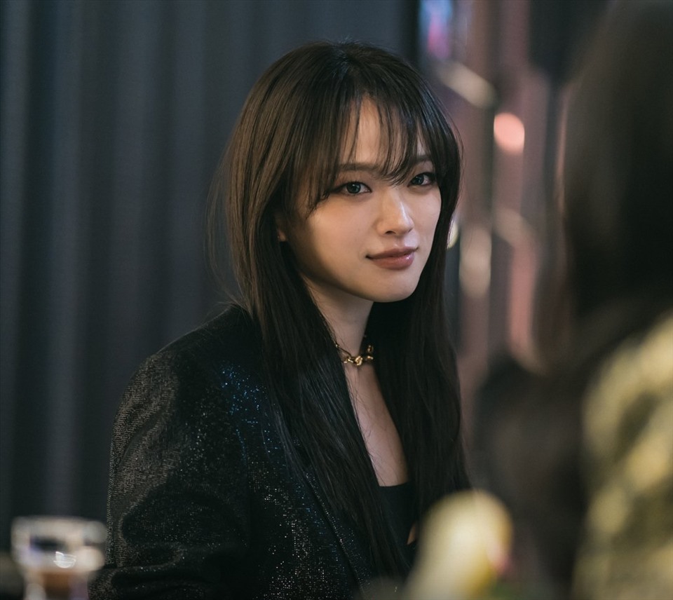 “Ảnh hậu” Rồng Xanh đóng phim nối sóng “Family” của Jang Nara