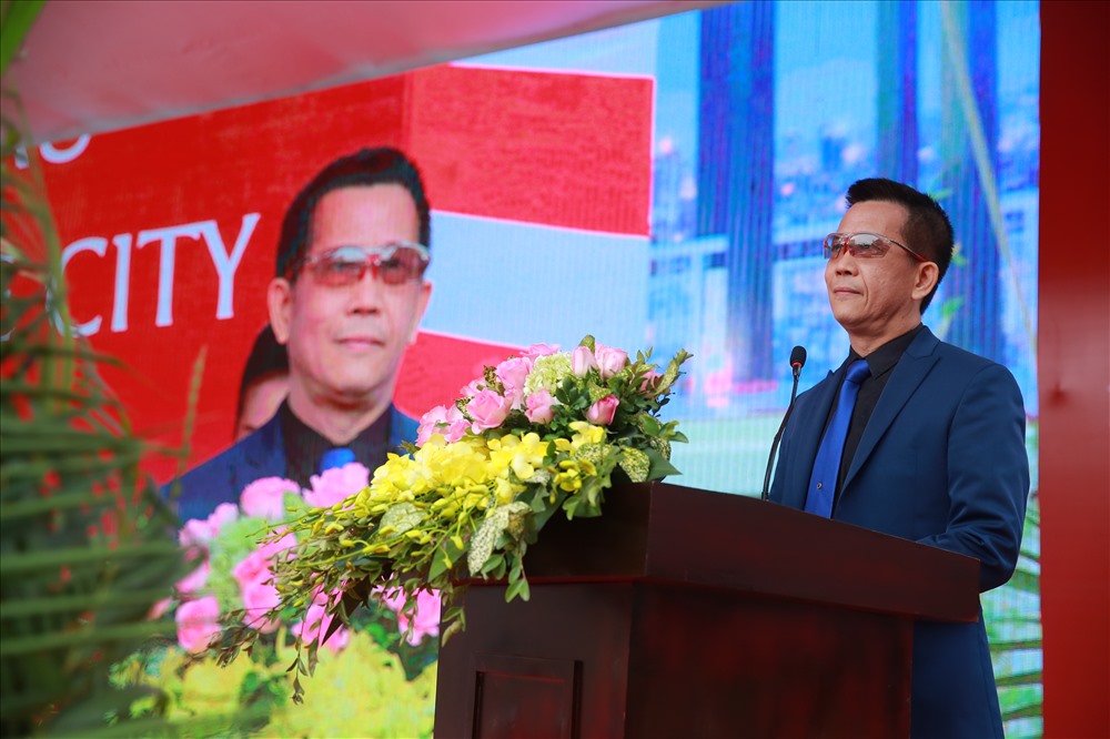 Hàng trăm khách hàng mua nhà ngay trong buổi lễ khai trương căn hộ mẫu ...