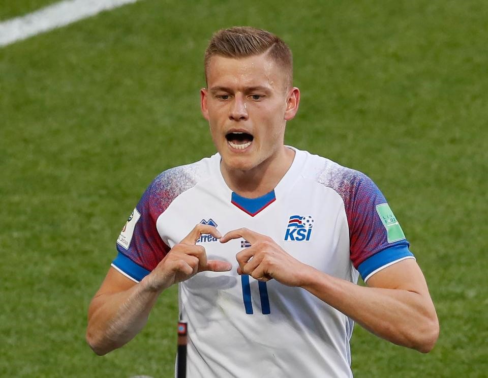World Cup 2018: Kiểu ăn mừng “trái tim tình yêu” lên ngôi