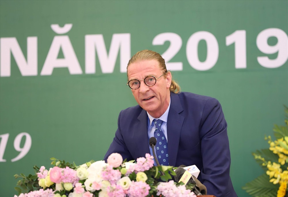 Chủ tịch Dragon Capital nói ra điều khiến 80% nhà đầu tư ngoại bức xúc