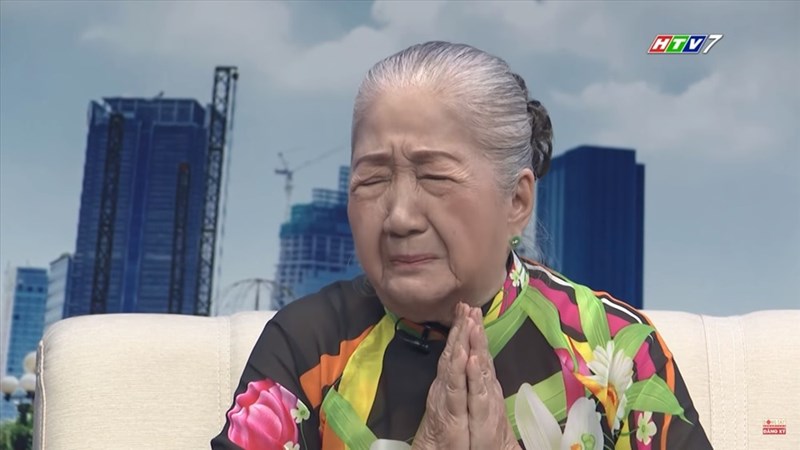 Nghệ sĩ Thiên Kim trải lòng về tuổi thơ bị đòn vẫn phải cười khi sống ...