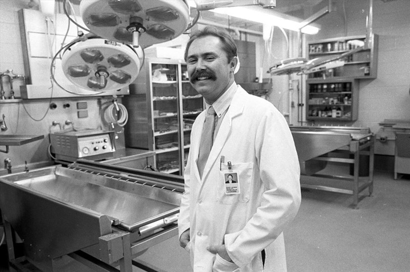 Bí mật kinh hoàng trong một đường dây buôn xác người ở Mỹ