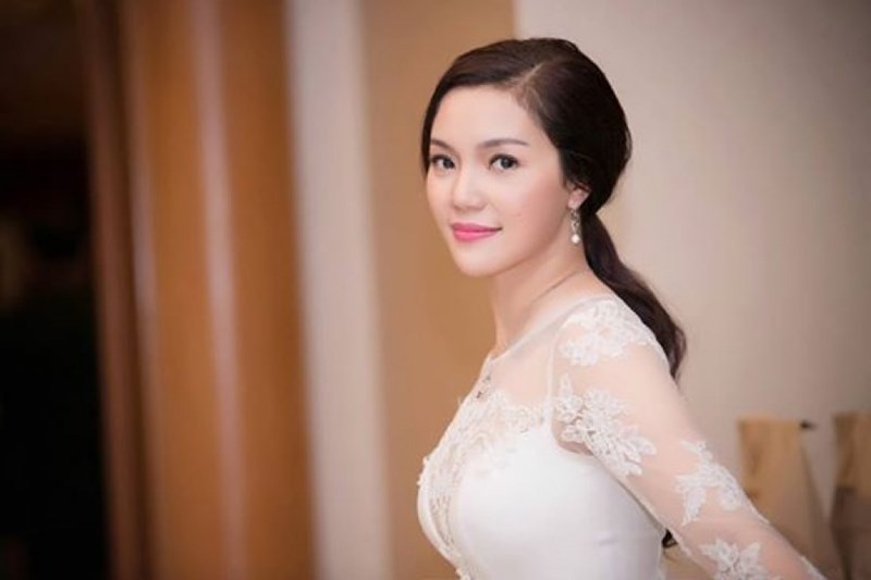 Showbiz 24h: Ca sĩ Ngọc Anh khẳng định không nói xấu đồng nghiệp