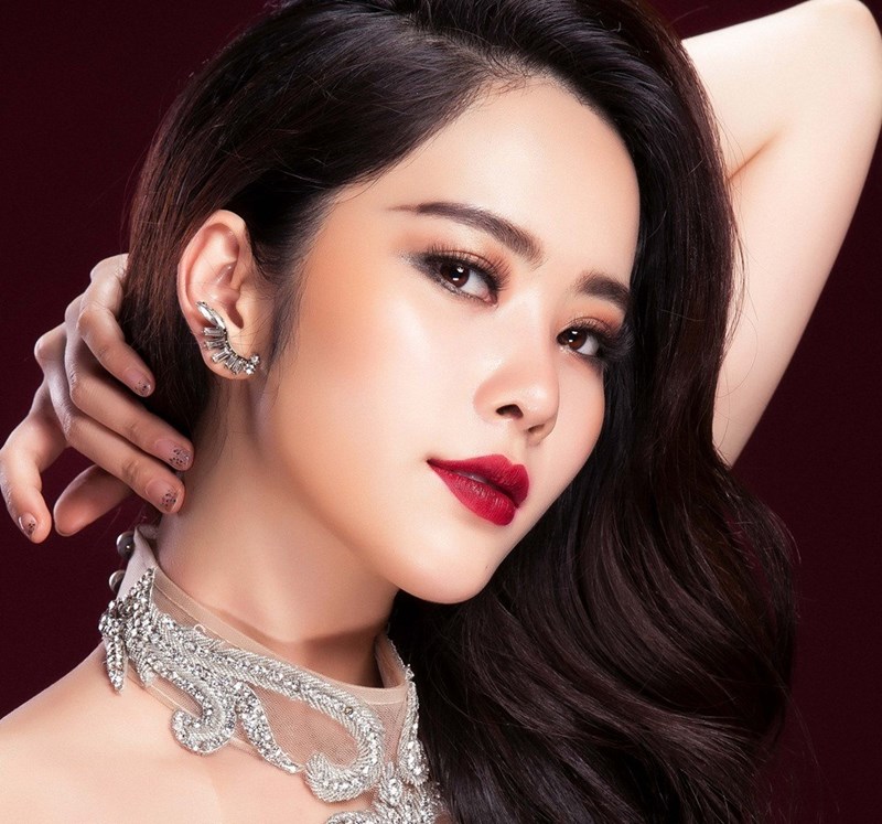 Nam Em hé lộ vai diễn mới trong phim tết