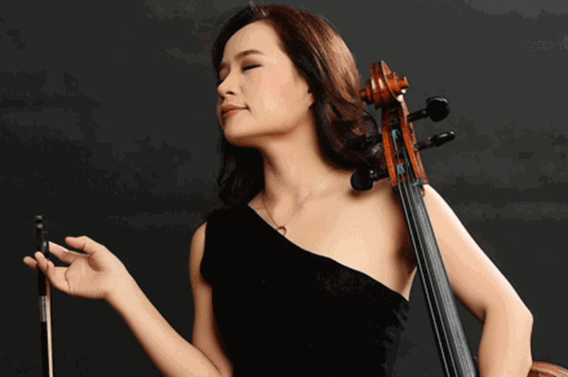 Đinh Hoài Xuân sống chết với cello