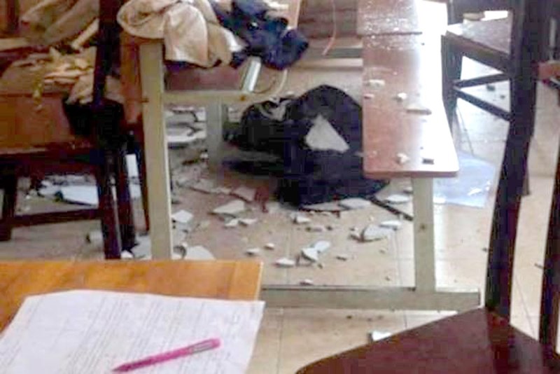 Sập trần Trường THPT Trần Nhân Tông: Trách nhiệm thuộc về ai?