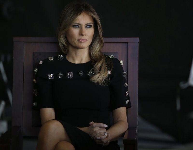 Bà Melania Trump xuất hiện sau 24 ngày "mất tích bí ẩn"