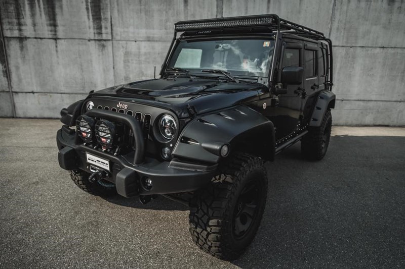 Mê mẩn với Jeep Rubicon Wrangler độ