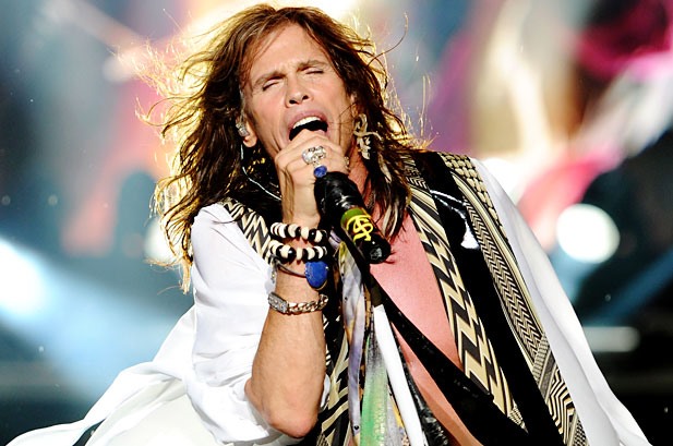 Rocker Steven Tyler khởi kiện Tổng thống Donald Trump vì sử dụng nhạc ...