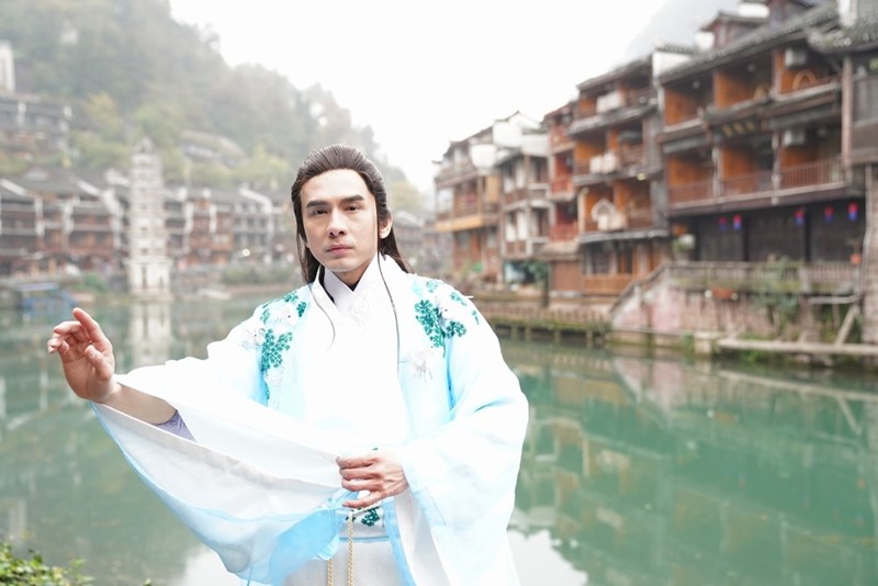 Đan Trường ra mắt MV phim ngắn với những hình ảnh cổ trang