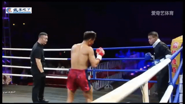 "Thánh Muay" Buakaw tung đòn hiểm hạ gục "chiến binh Châu Phi" sau 4 phút