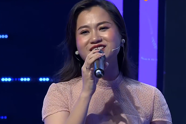 Lâm Vỹ Dạ được nhiều nghệ sĩ ủng hộ làm MC dẫn gameshow ca nhạc