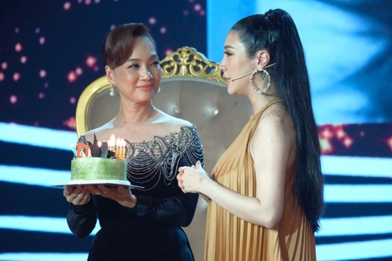 Gia thế “khủng” ít người biết của Pha Lê
