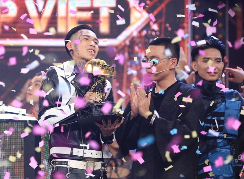 Những hình ảnh ấn tượng nhất tại đêm chung kết "Rap Việt"
