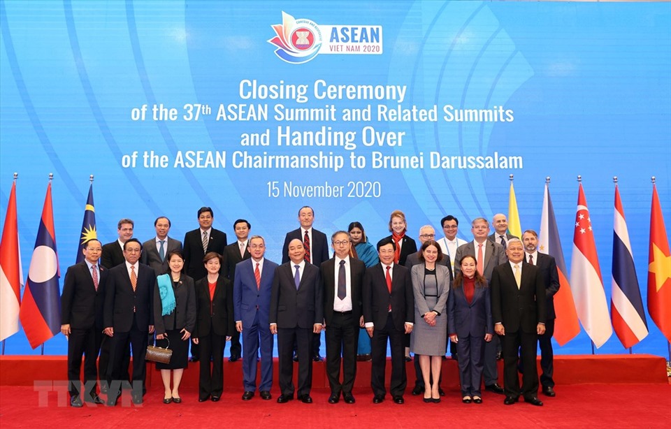Diễn đàn trực tuyến Đối thoại thanh niên và Cộng đồng ASEAN 2020