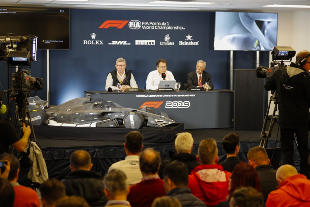 Toàn cảnh đường đua F1 đang gấp rút hoàn thiện