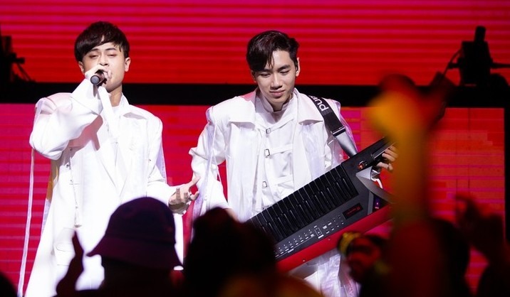 Sau lùm xùm với Jack, K-ICM mất hút trong MV của "gà mới", lý do là gì?