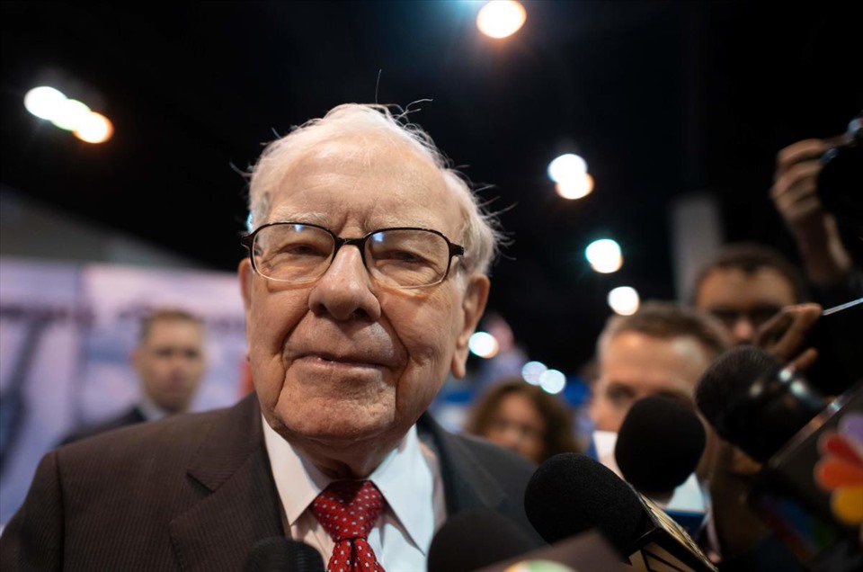 Tỉ phú Warren Buffett thừa nhận sai lầm hiếm hoi