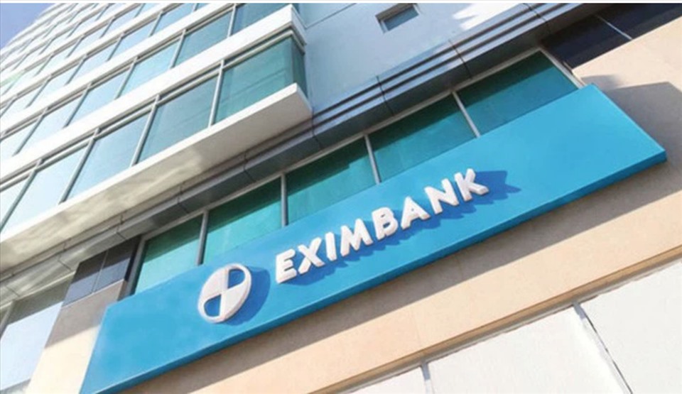 Eximbank bị dân kéo băng rôn ghi "tẩy chay vì hành vi bội tín và lật kèo"