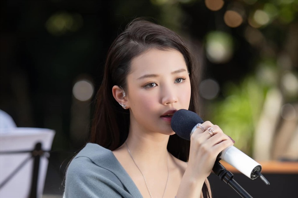 Lời xin lỗi của AMEE