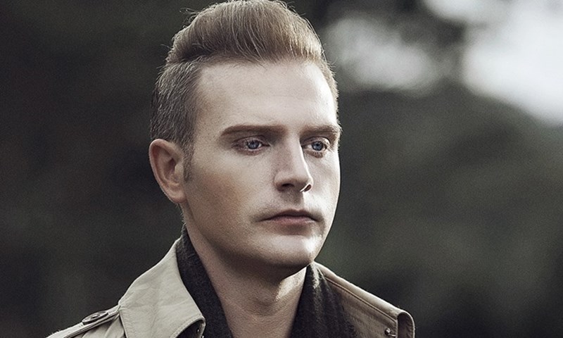 Kyo York gửi gắm tình yêu với Sài Gòn