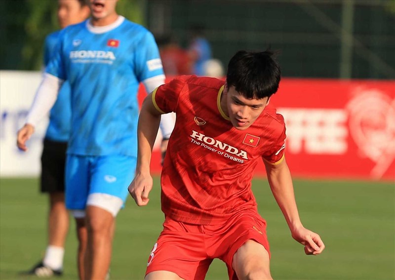 Hoàng Đức được thưởng "nóng" sau trận đội tuyển Việt Nam-Saudi Arabia