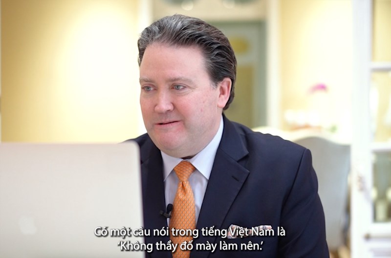 Đại sứ Mỹ Marc Knapper chúc mừng ngày Nhà giáo Việt Nam