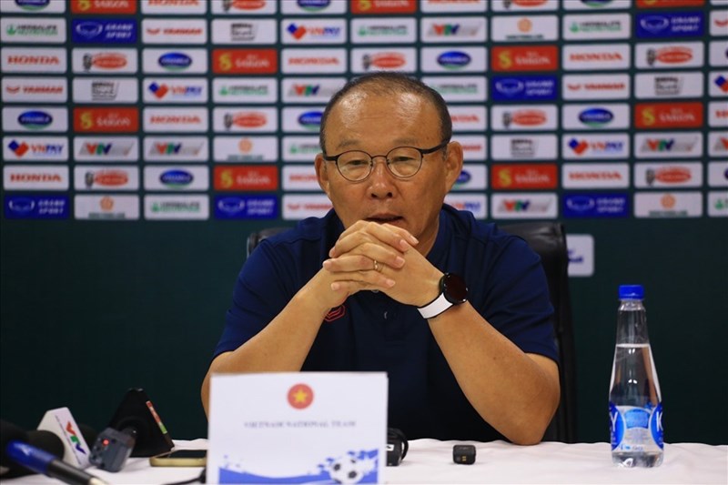 HLV Park Hang-seo: Tuyển Việt Nam còn điểm yếu cần khắc phục trước AFF Cup
