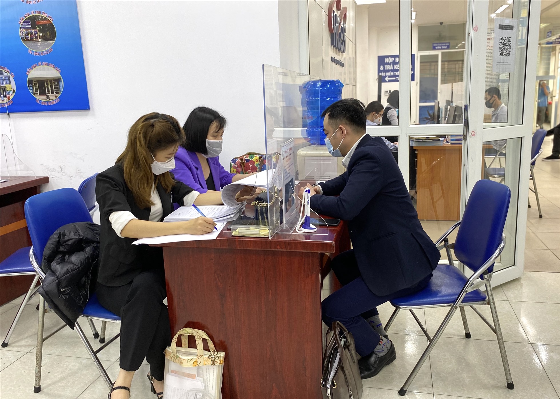 Doanh Nghiệp Khó Tuyển Dụng Lao động Do Phải Chịu Cạnh Tranh Tổng