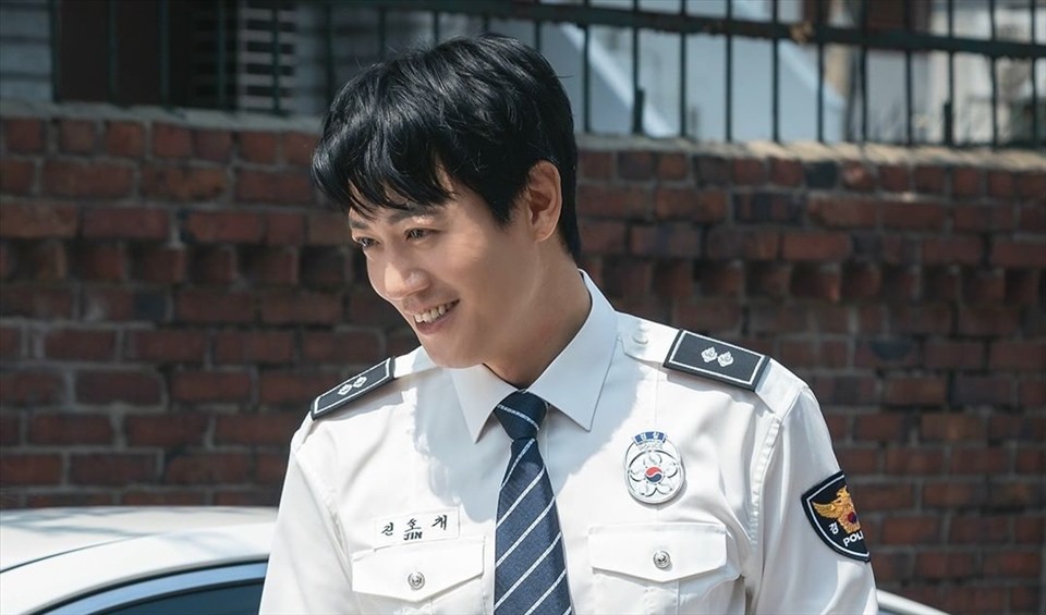 Những người ứng cứu đầu tiên tập 9: Vụ án khó nhằn của Kim Rae Won