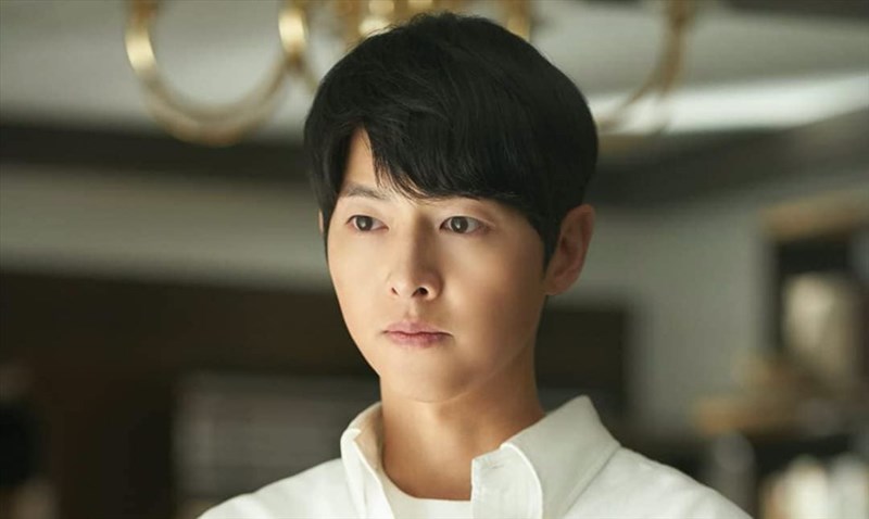 Reborn Rich tập 9: Song Joong Ki hợp tác Shin Hyun Bin để sa thải bác ruột