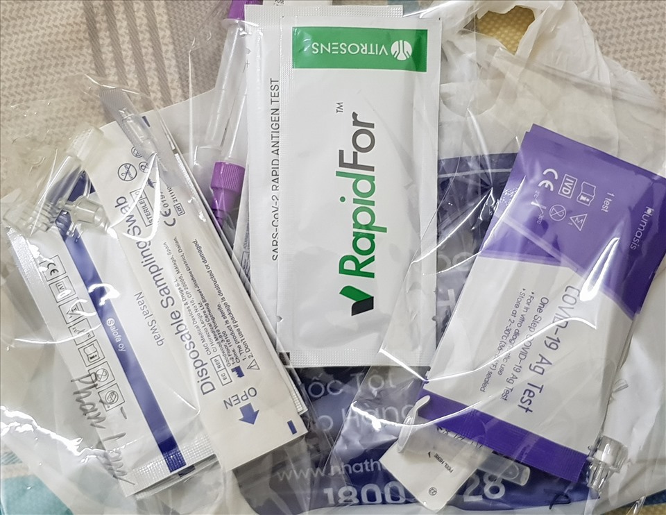 Có cần test nhanh COVID-19 quá rộng rãi như hiện nay?