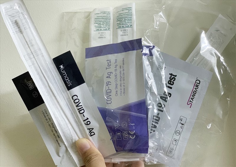 Kit test nhanh tại TPHCM "mỗi ngày một giá"