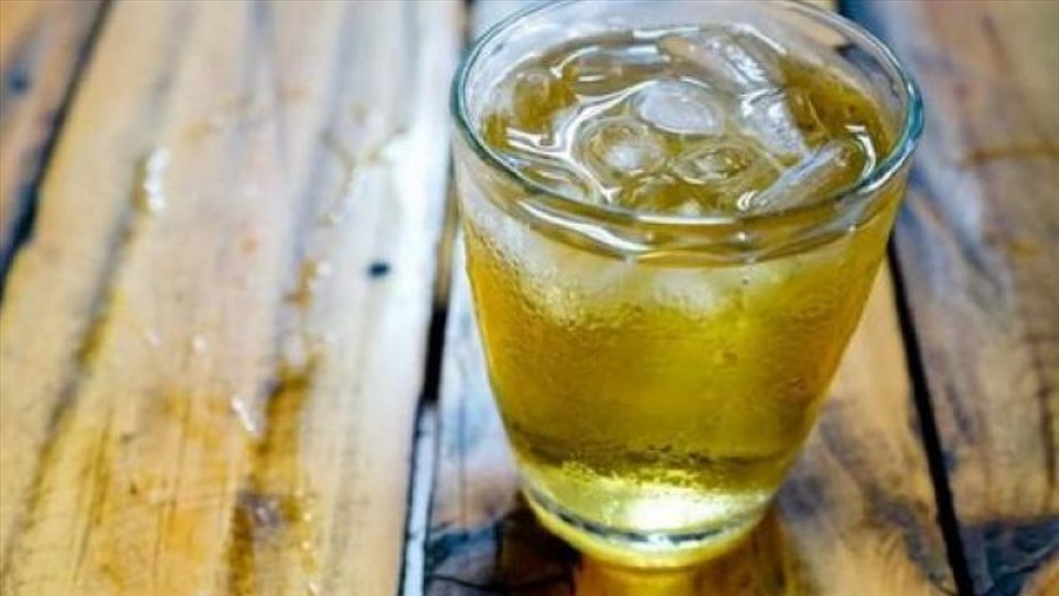 5 lợi ích khi uống trà đá thường xuyên