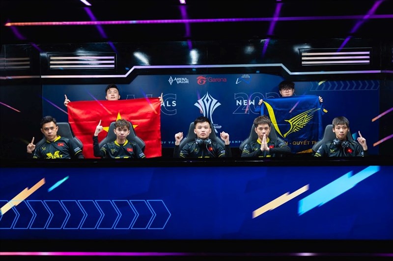 V Gaming vô địch Liên Quân Mobile quốc tế, nhận gần 17 tỉ đồng tiền thưởng