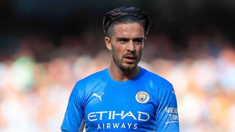 Ferdinand: Antony hãy nhìn Grealish làm gương