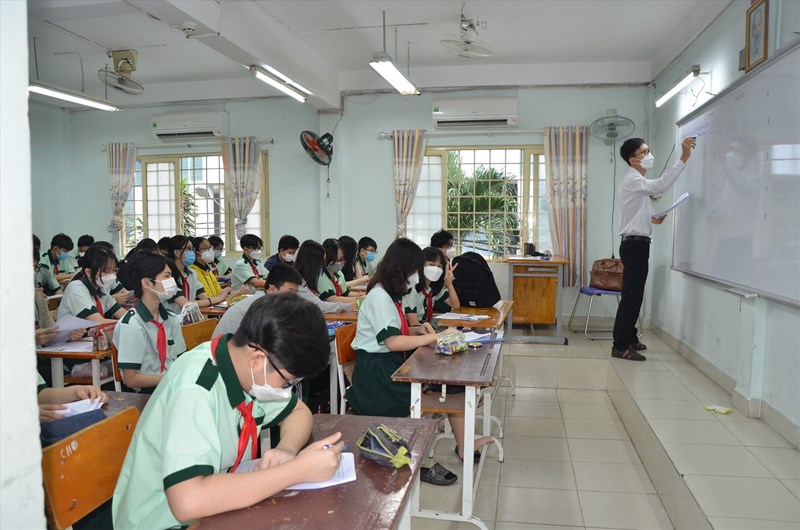 Chi hàng nghìn tỉ đồng để miễn giảm học phí năm học 2022-2023