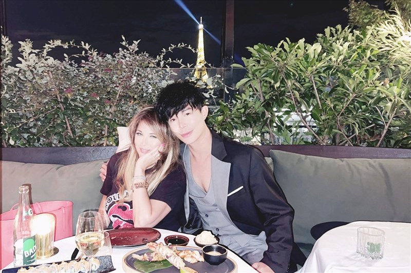 Nathan Lee tái ngộ cùng diva số 1 nước Pháp tại Paris