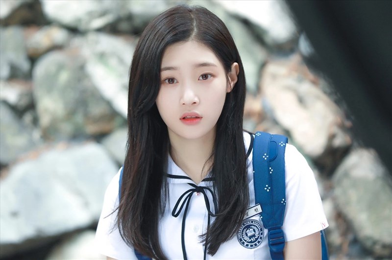 Jung Chaeyeon lên tiếng sau khi bị chấn thương nặng khi quay phim