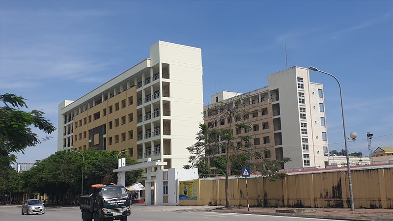 Đại học Hạ Long công bố điểm chuẩn trúng tuyển đại học năm 2022